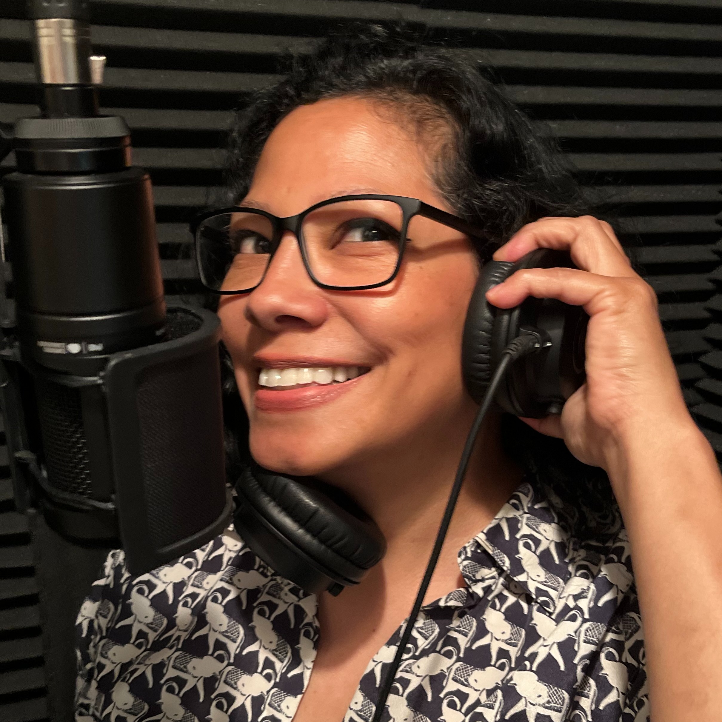 Connie Hammarlund: Professional Female Voice Over Talent